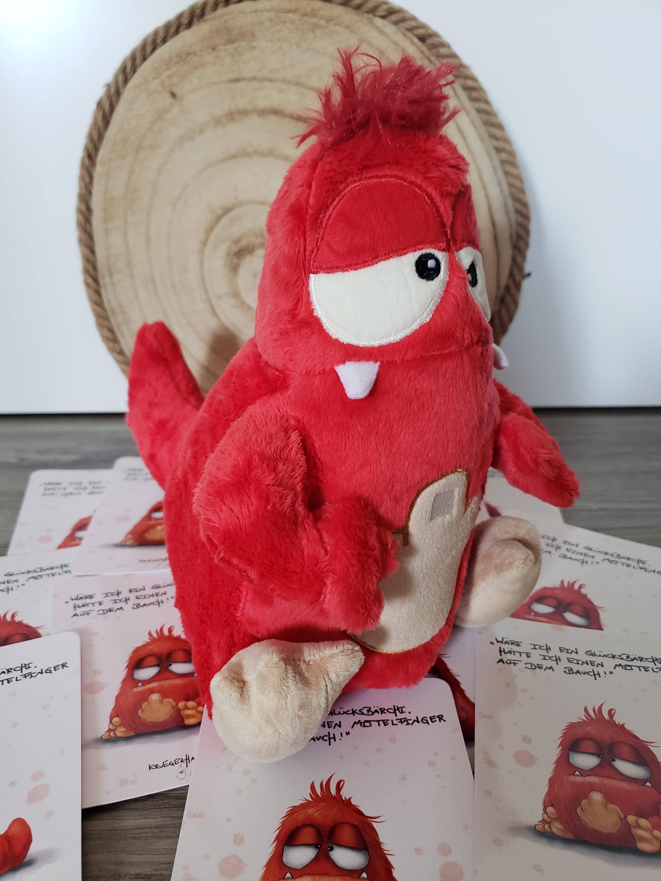 Kruegerhausdesign Stofftier, Plüschtier, Emil das Mittelfinger Monster