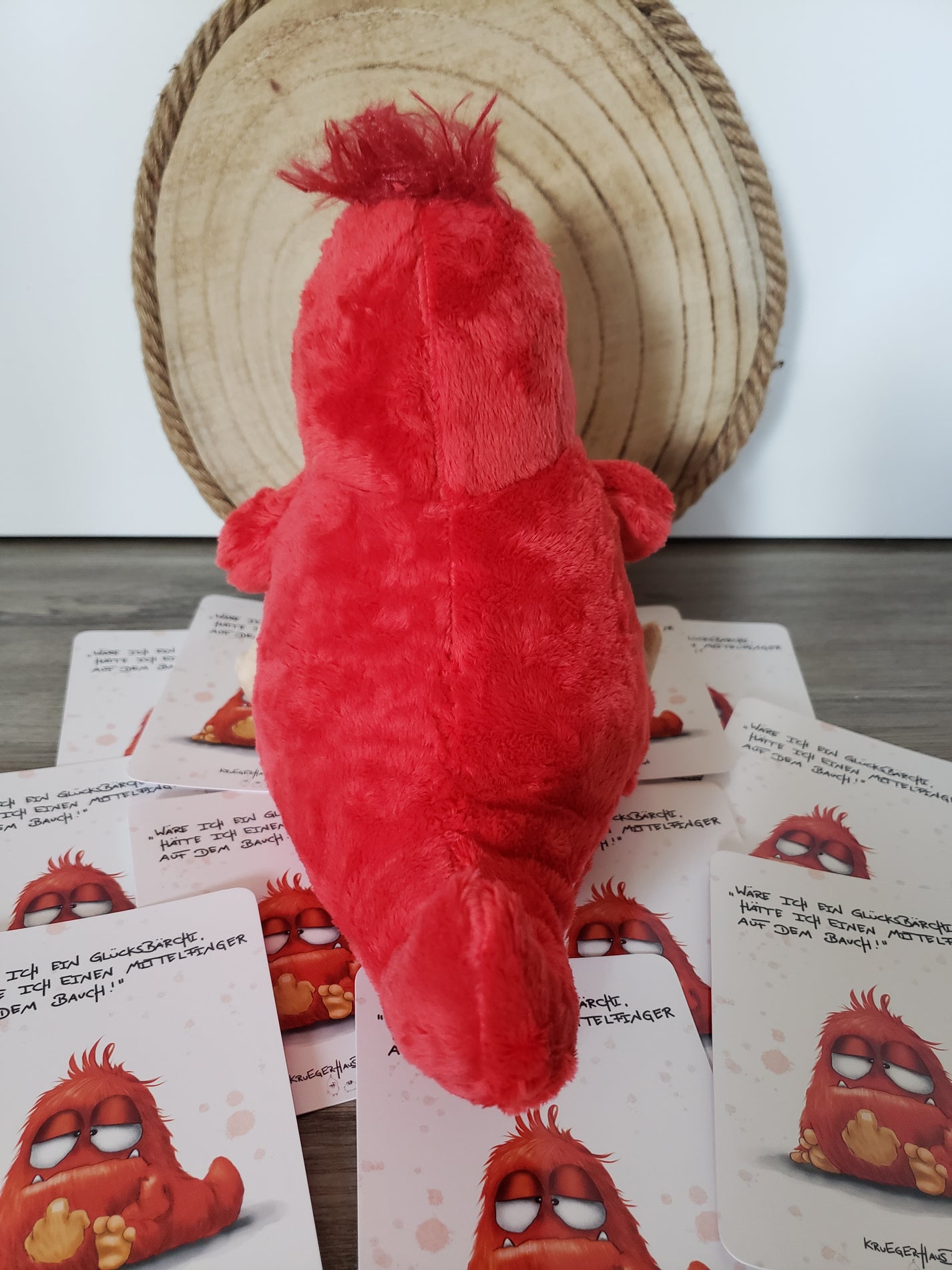 Kruegerhausdesign Stofftier, Plüschtier, Emil das Mittelfinger Monster