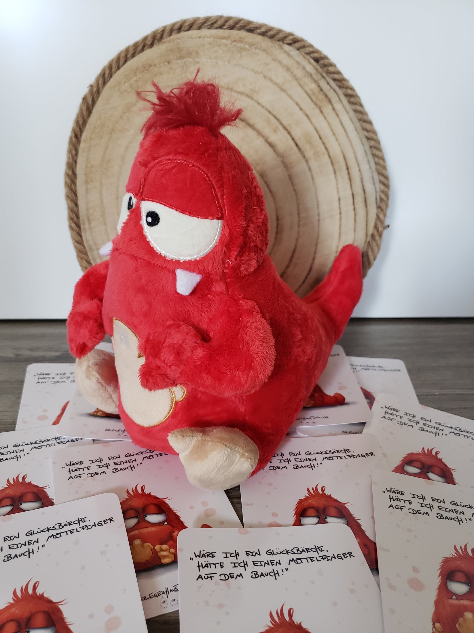 Kruegerhausdesign Stofftier, Plüschtier, Emil das Mittelfinger Monster